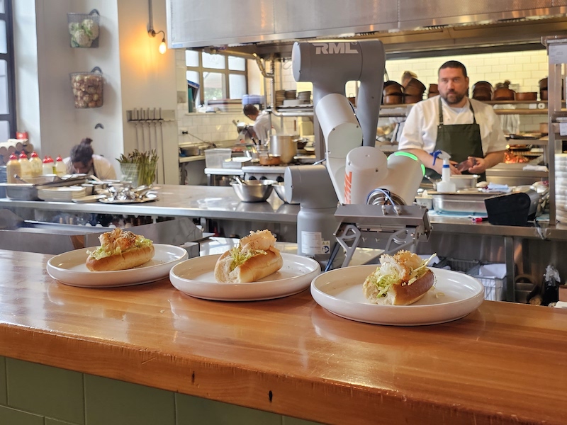 Samsung, Spark and celebrity chef Simon Gault team up to create a robot ...